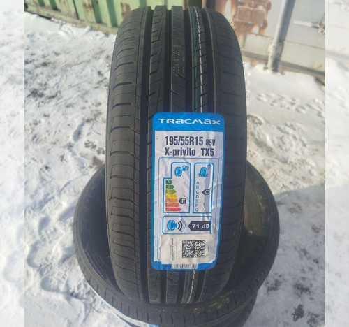 Tracmax X-Privilo TX5 195/50 R15