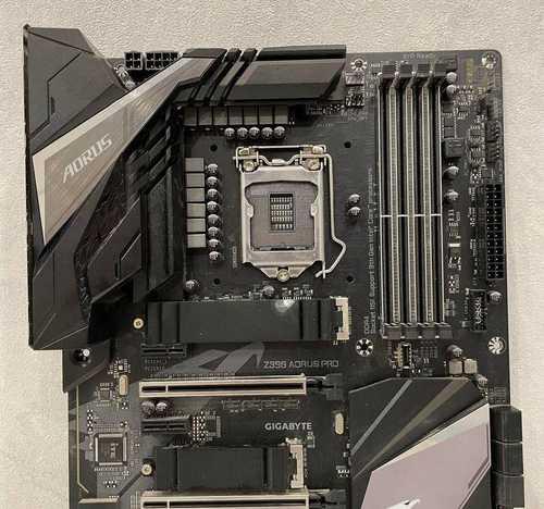 Материнская плата Gigabyte Z390 aorus PRO