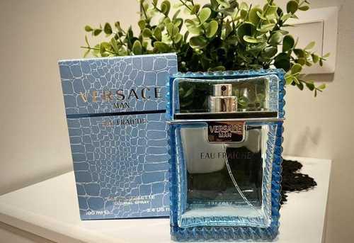 Флакон и коробка от Versace Eau Fraiche