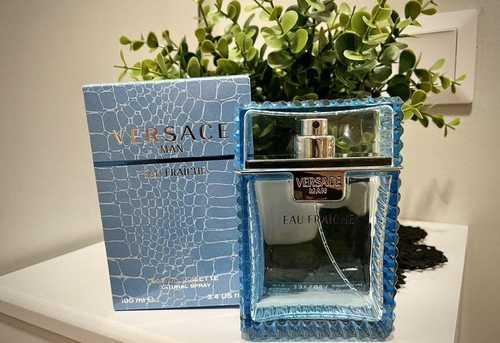 Флакон и коробка от Versace Eau Fraiche