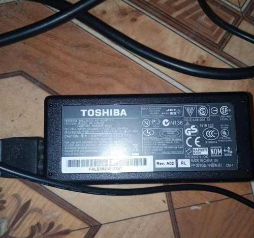 Блок питания для ноутбука toshiba 19v 3.42a