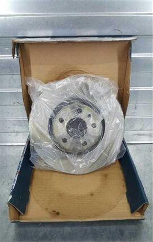 Тормозной диск передний Audi A6 4F2 2004-2008