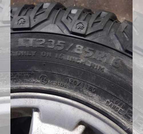 Cooper Discoverer STT 235/85 R16