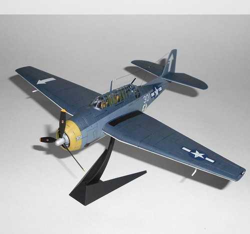 Модель торпедоносца TBF-1 Avenger