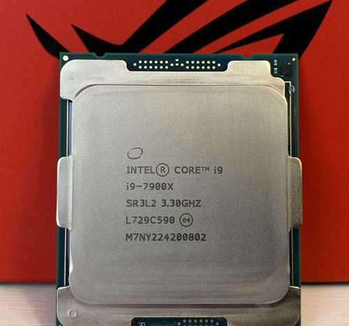 Intel Core i9-7900x 3.3Ghz lga2066