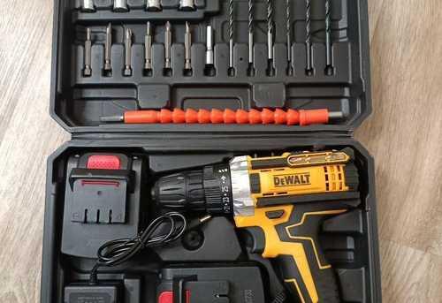 Шуруповерт DeWalt 14v новый с набором