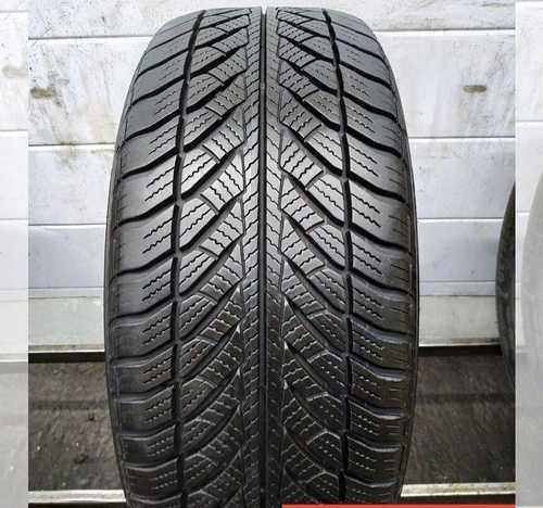 Goodyear UltraGrip 8 Performance 225/55 R17 97H