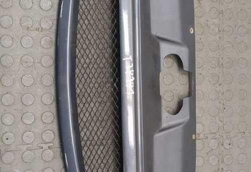Решетка радиатора Ford Mondeo 3, 2005