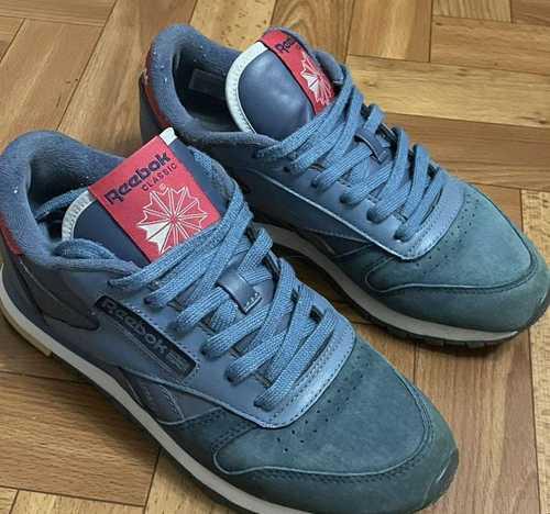 Кроссовки reebok classic женские