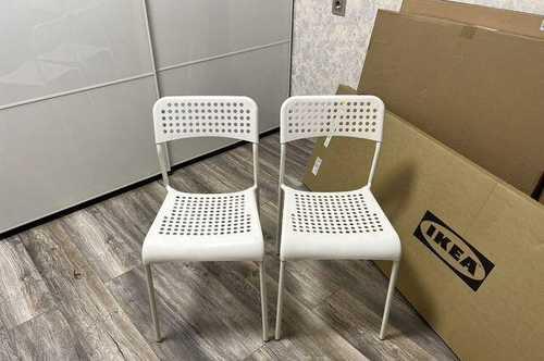 Два стула Адде IKEA в оличном состоянии
