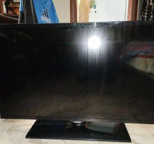 Телевизор Samsung SMART tv 39"