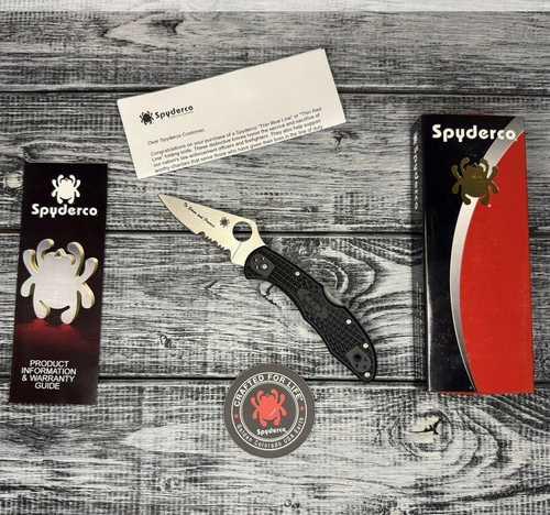 Spyderco Delica 4 Blue Line C11fpsbkbl