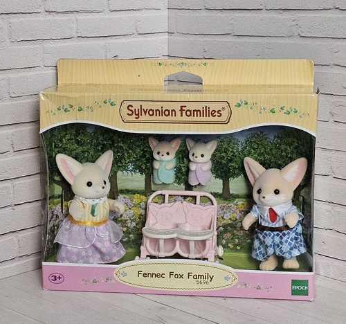 Набор Sylvanian families 5696 семья лисичек фенек