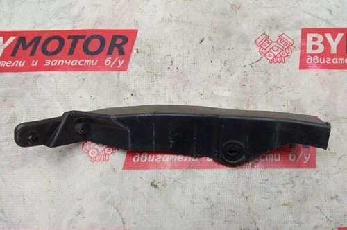 Кронштейн правый Mini Cooper R56 1.6 N12 2007