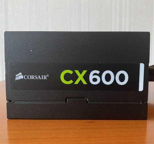 Блок питания для компьютера 600W Corsair CX 600