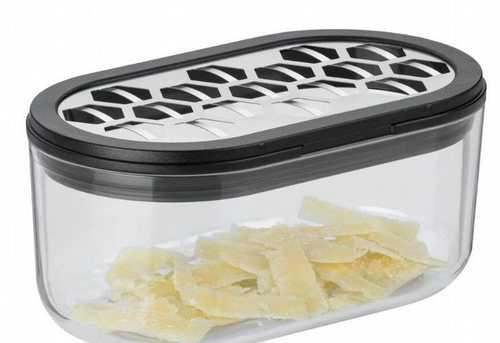 Терка для сыра с контейнером WMF Kitchen Classics