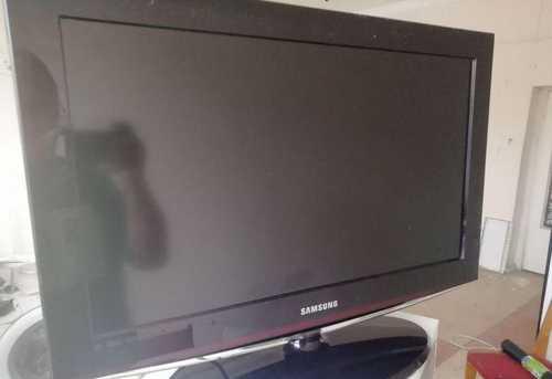 Телевизор Samsung 66 см диагональ