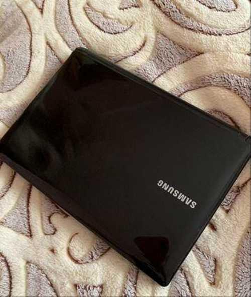 Мини ноутбук Samsung