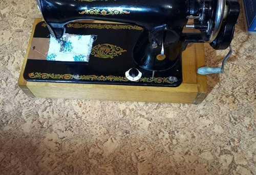 Швейная машинка подольская ручная и электрическая