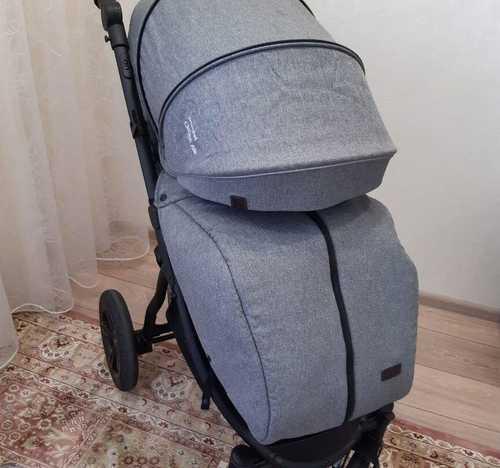 Продам прогулочную коляску BubaGo Air Cross