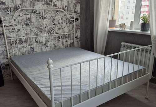 Кровать двухспальная IKEA leirvik