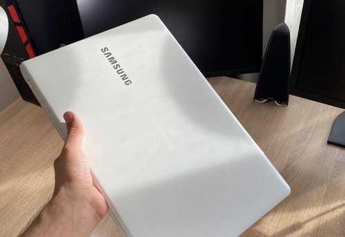 Ноутбук Samsung i5 ssd 512 6gb озу