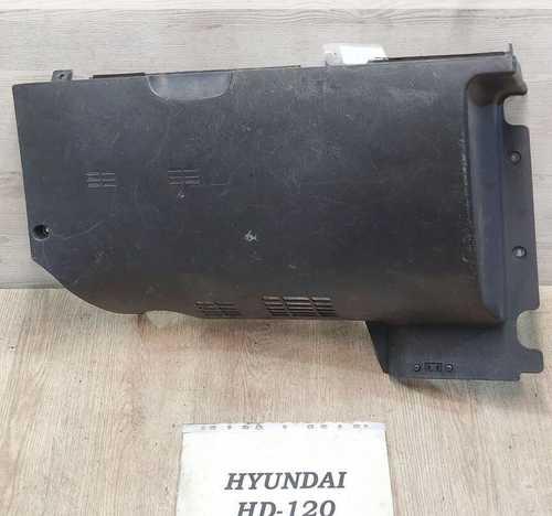 Накладка на торпедо низ Rh Hyundai Elantra HD, 08