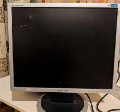 Монитор Samsung syncmaster 940n