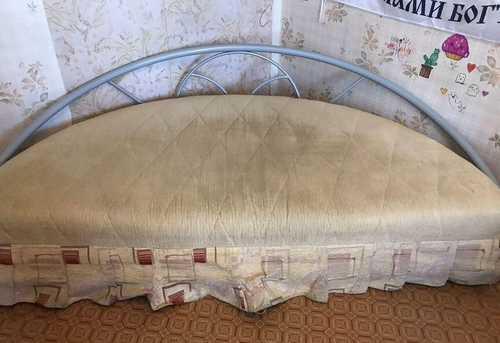 Круглый диван кровать бу
