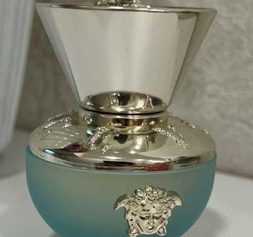 Versace Dylan Turquoise Eau De Toilette