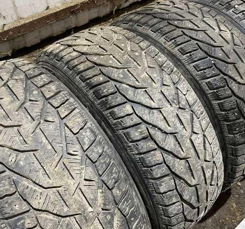 Tigar SUV Ice 215/60 R17 100T