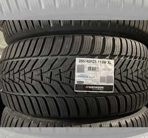 Hankook Winter I'Cept Evo 3 W330A 285/45 R21 113W