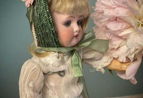 Соломенная шляпка для антикварной куклы