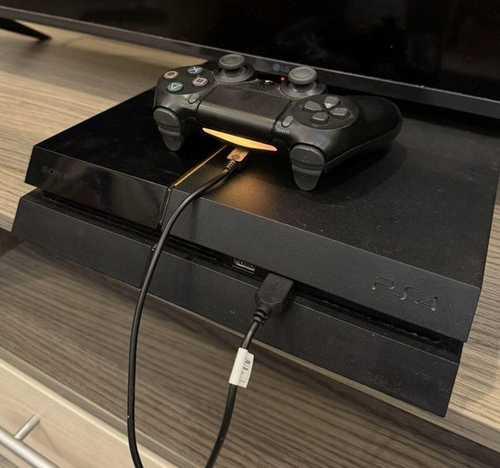 PS4   700 игр