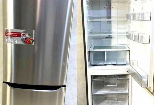 Холодильник б/у металлический