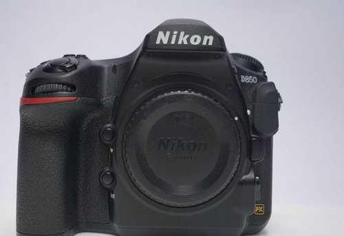 Зеркальный фотоаппарат Nikon D850 (10917 кадров)