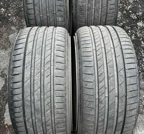 Kumho Ecsta PS71 255/30 R20 92Y