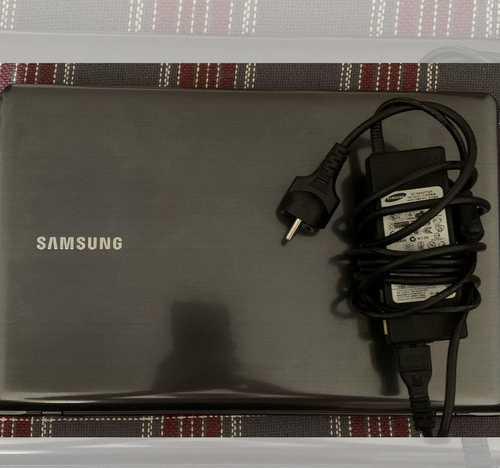 Samsung NP355V5C / 4 ядра / SSD 240 adata