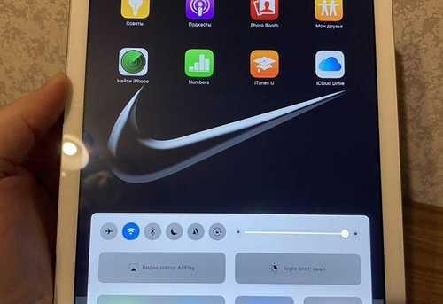 iPad 5 32gb+Simka.На Акаунте.Акб 100