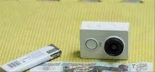 Видеокамера Xiaomi YI Action Camera