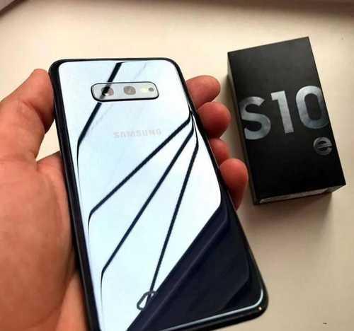 Samsung Galaxy S10e, 6/128 ГБ