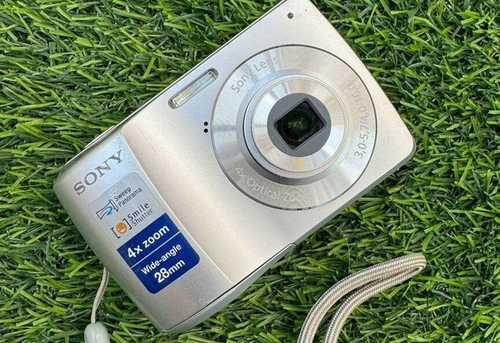 Цифровой фотоаппарат Sony CyberShot DSC S3000 (y2k