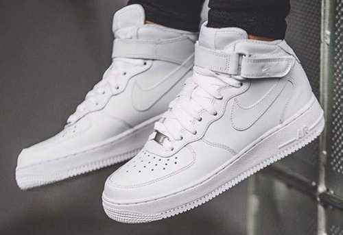 Nike Air Force 1 Mid off white
