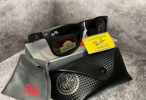 Солнцезащитные очки Ray Ban