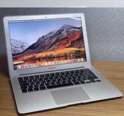 Apple macbook air 13 (intel i5, 300 циклов)