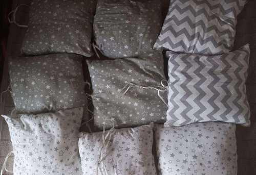 Подушки-бортики в детскую кроватку