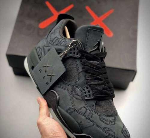 nike air jordan 4 retro kaws