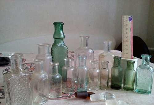 Старинные пузырьки и бутылки