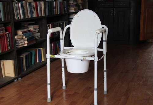 Складное санитарное кресло-туалет