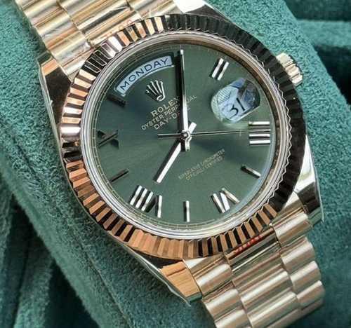 Часы Rolex Day-Date 40mm Olive Green